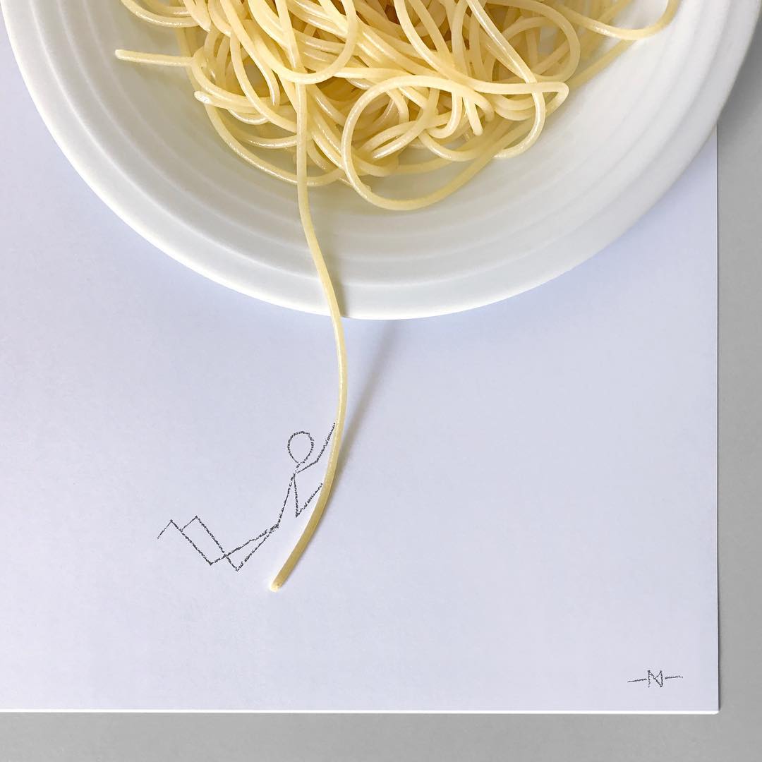 10 Mesmerizing Arts Combining Drawings with Everyday Objects - WOWPARROT