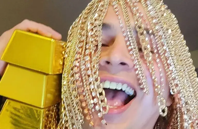 Mexican Rapper Dan Sur Replaces Hair with Gold Chains in Shocking Viral ...